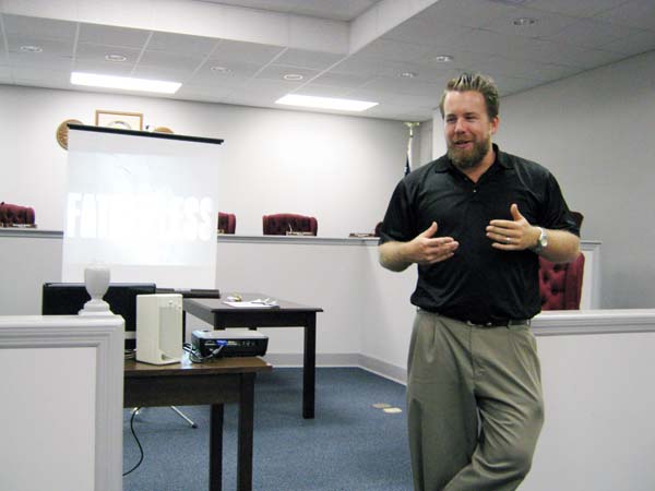 Friendship House speaks at Tea Party meeting | The Post-Searchlight